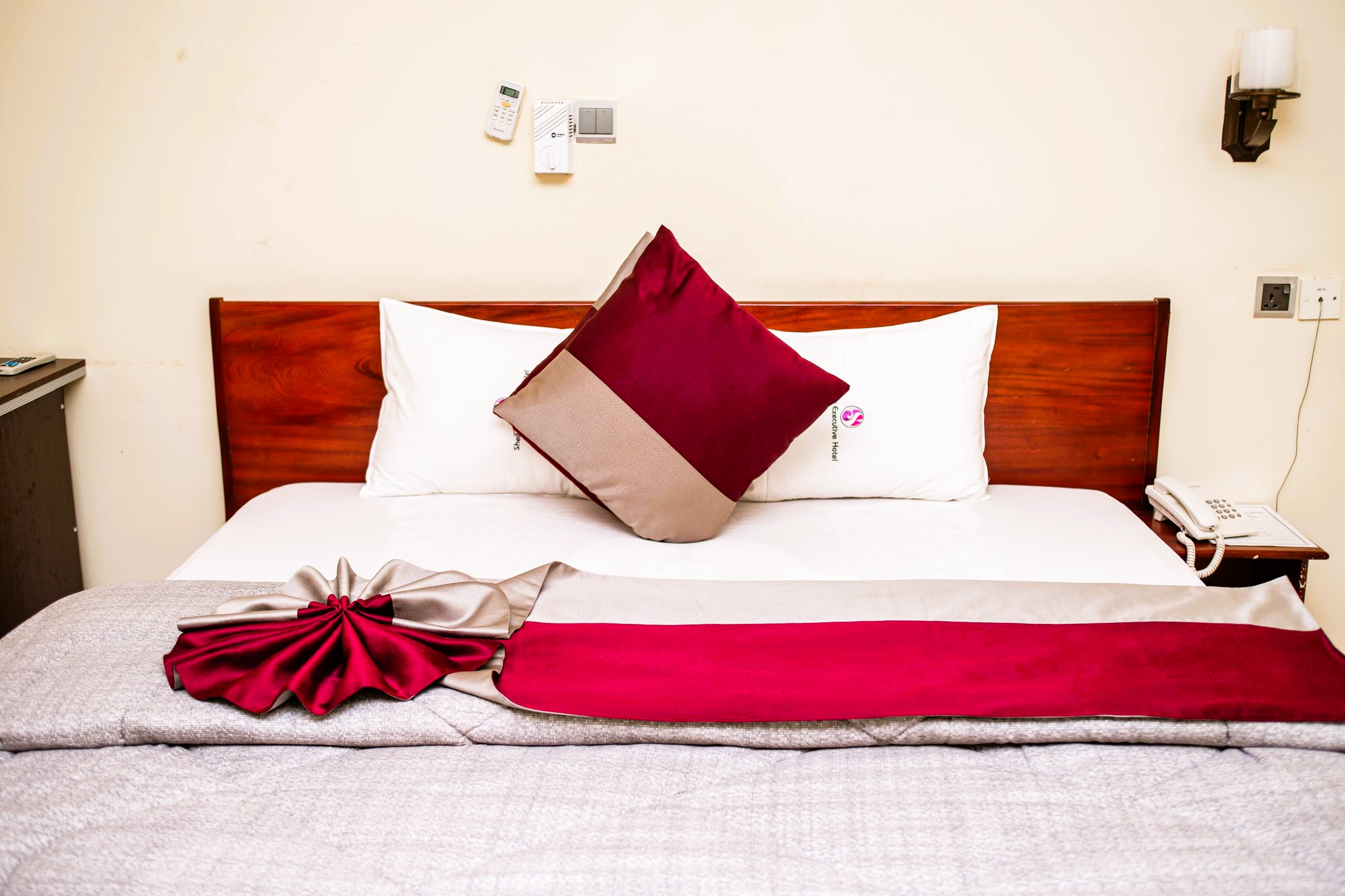Sheilas Executive Hotel | Luxury Experience